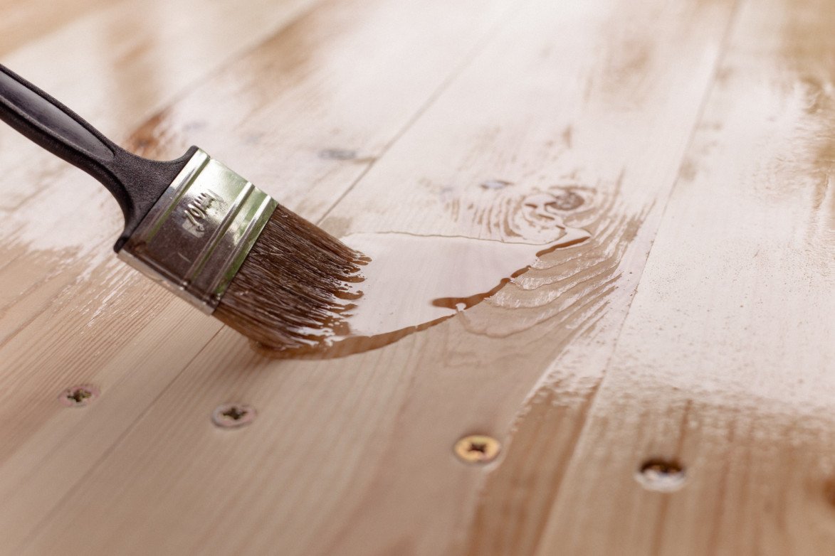 Hoe moet je een houten vloer oliën? - vloerenleggers